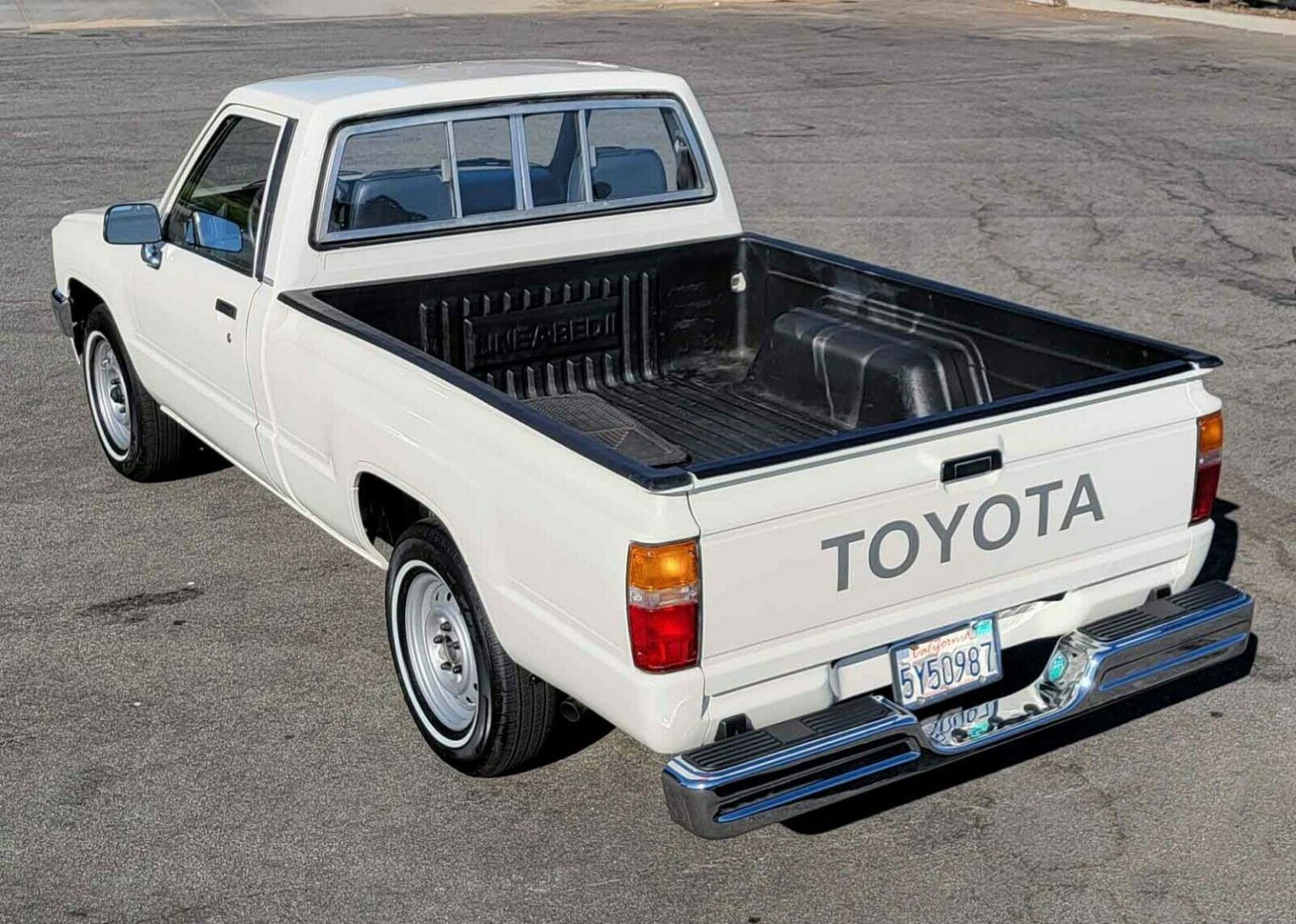 1988 Toyota Pickup 1/2 Ton RN50 for sale